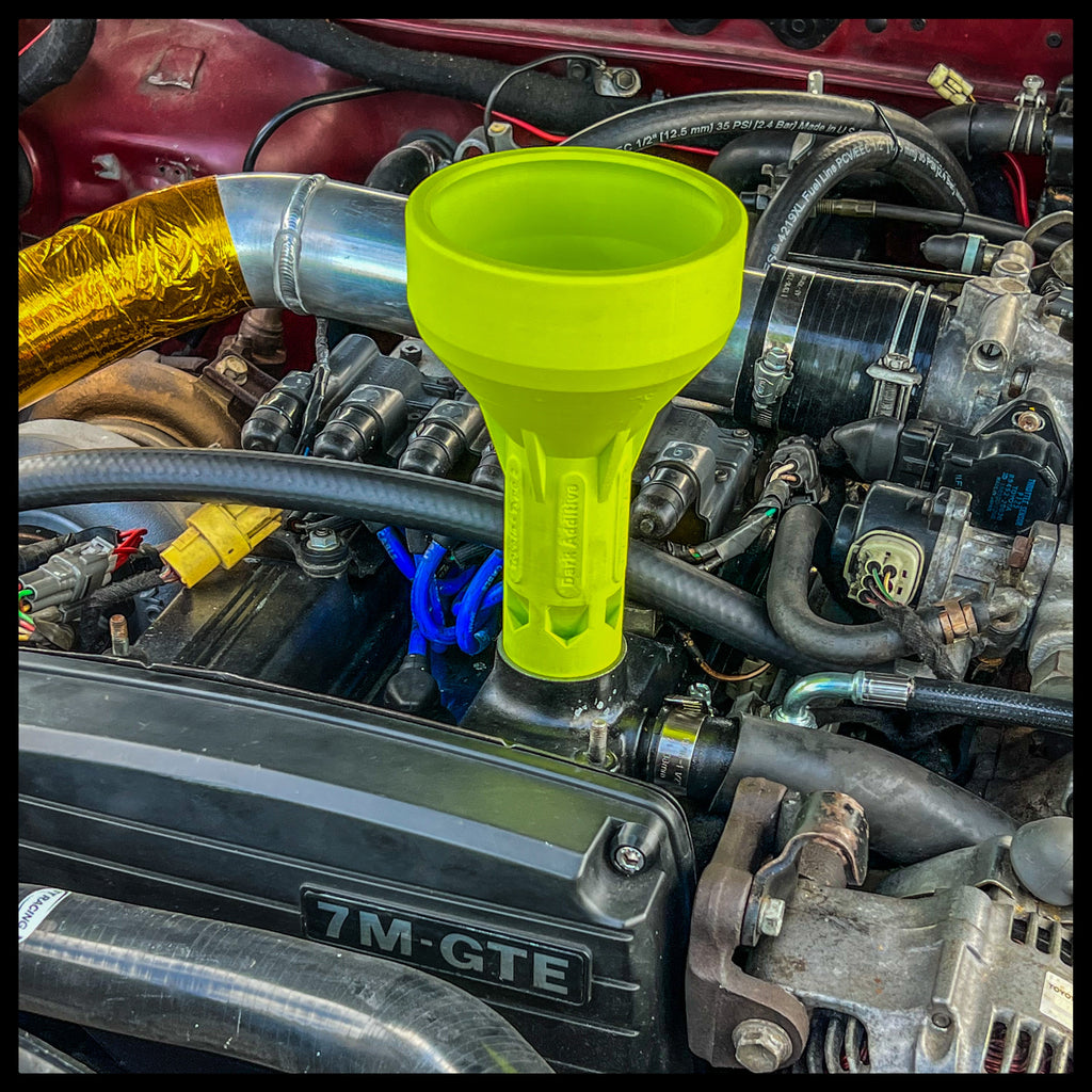 Fancy Speed Pour Oil Funnel (Toyota / Lexus) – AutoExtrude