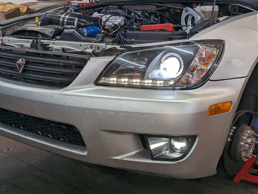 IS300 / Altezza - LED Fog Lamp Kit (Sedan) – AutoExtrude